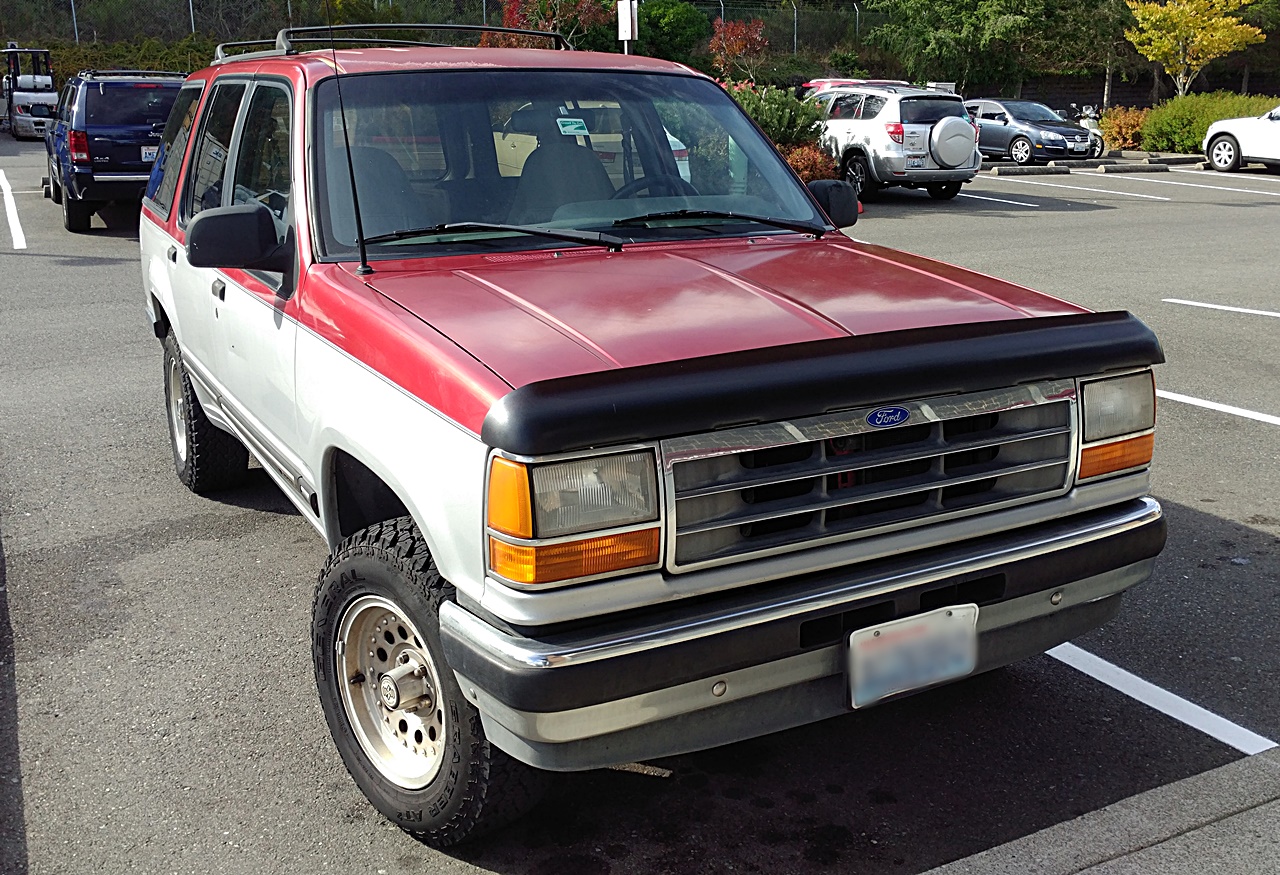 WA Tacoma/Olylmpia: 1992 Ford Explorer XLT 4 door 4x4 KBB Good ...