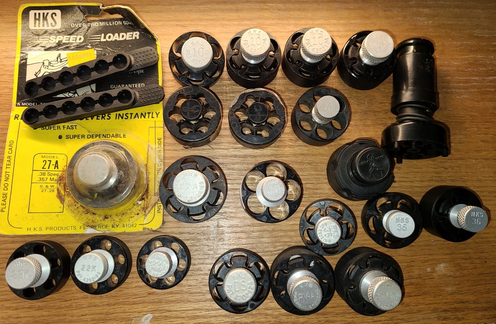 Gun show pickup: lot of 21 "speed loaders" > Revolvers > AR15.COM