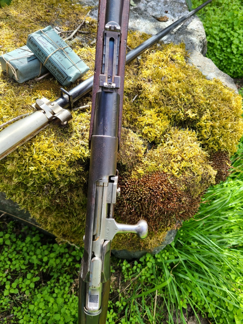 Just received: Lebel rifle in nice shape. 1917 rebarrel/rebuild ...